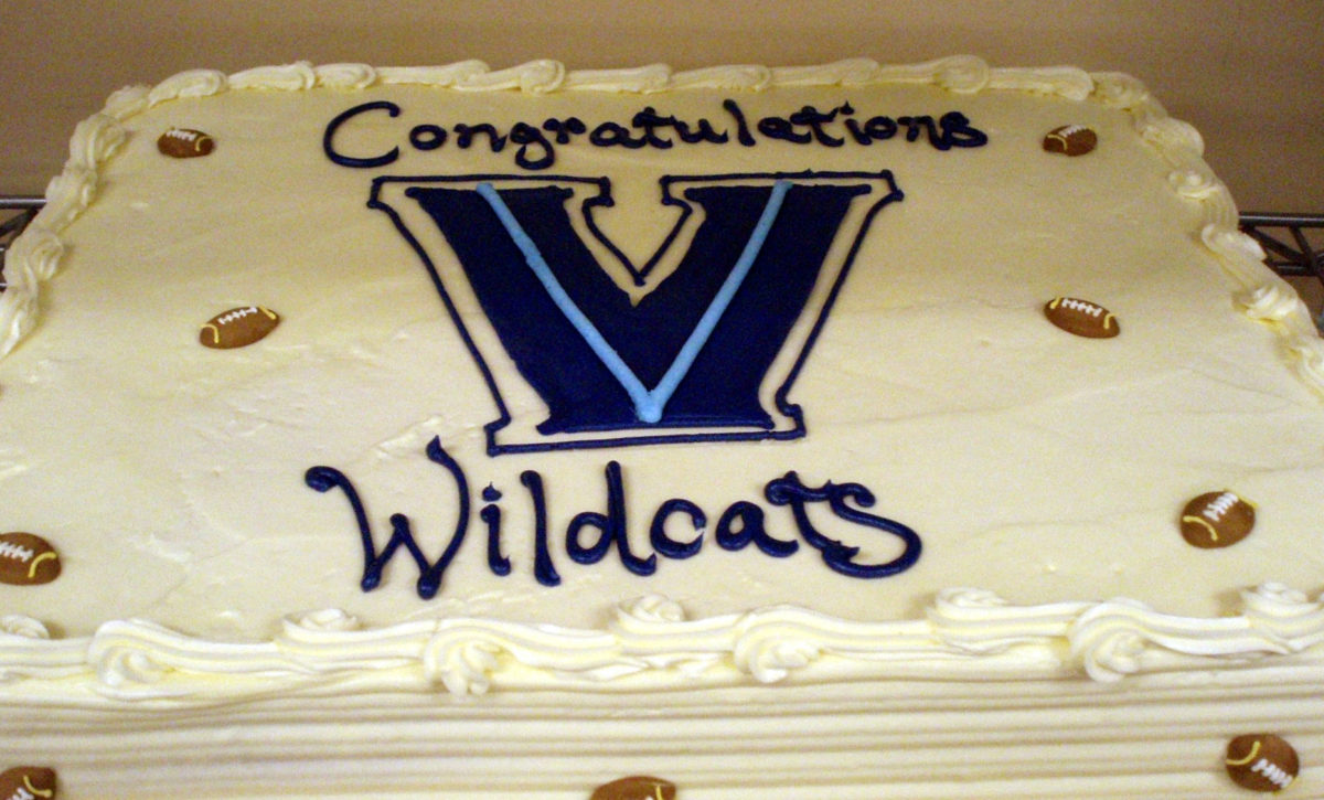 Graduation Cakes | The Bake Works