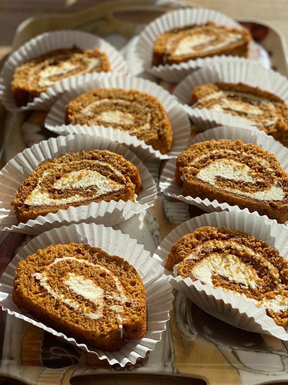 The Bake Works The Bake Works creative cakes. delicious desserts.